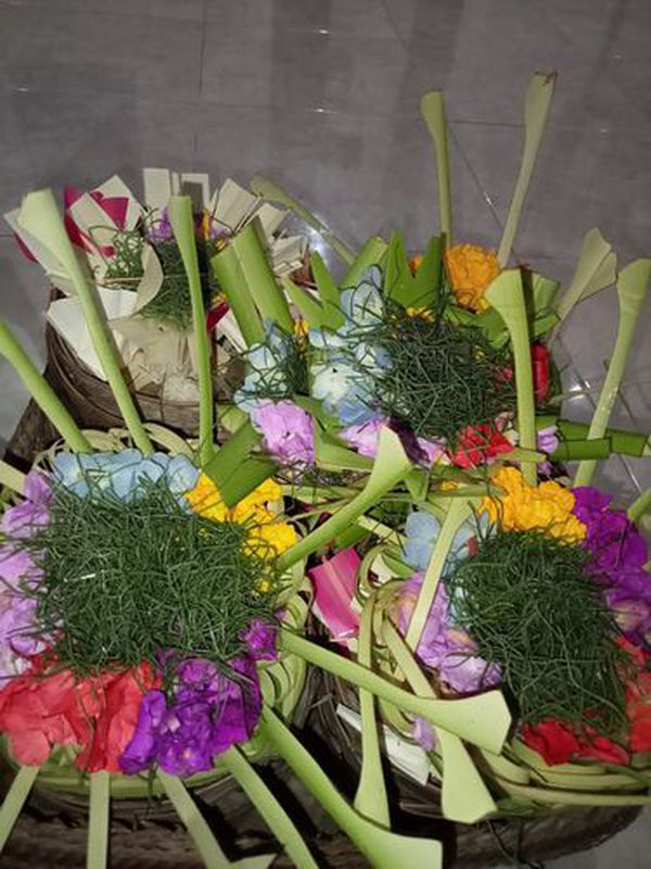 Banten Purnama/Tilem