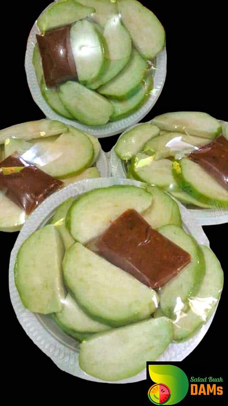 Rujak jambu kristal