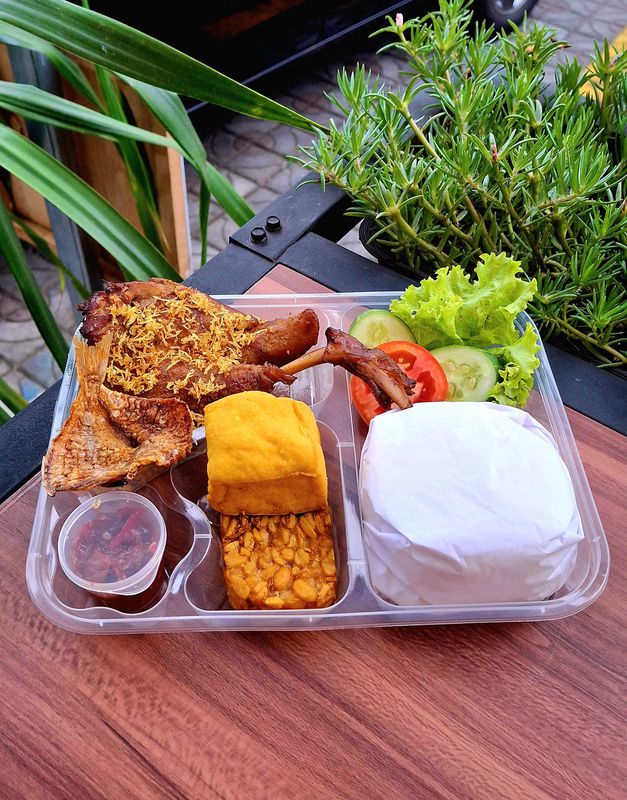 Nasi Box 35K