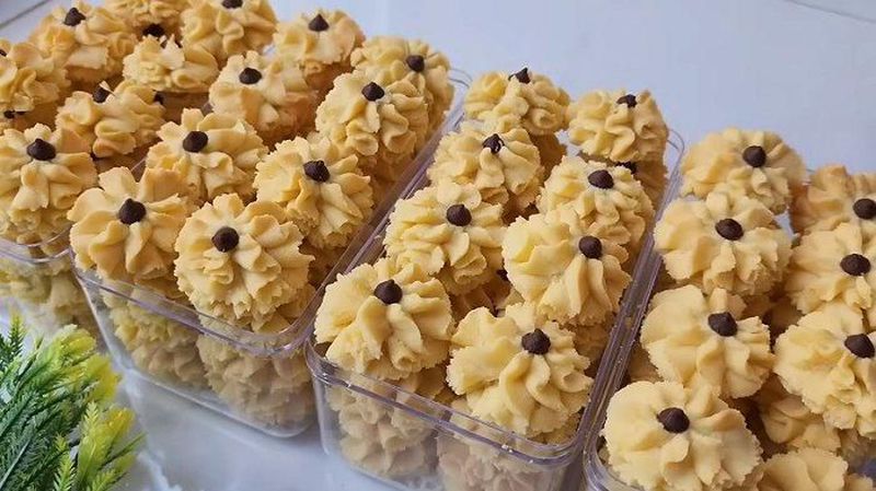 ROTI SEMPRIT MAWAR 1 KG