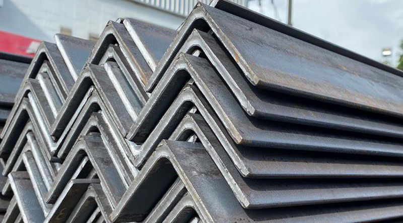 Besi siku 50x50 tebal 5 mm