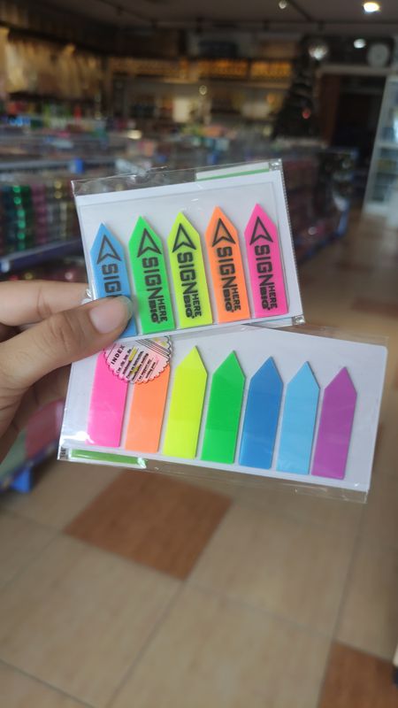 Kertas Post It Sign Here Kecil
