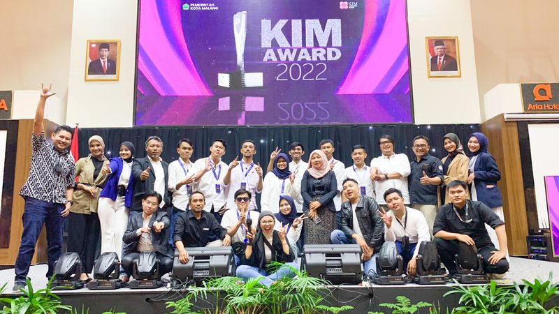 AWARDING NIGHT