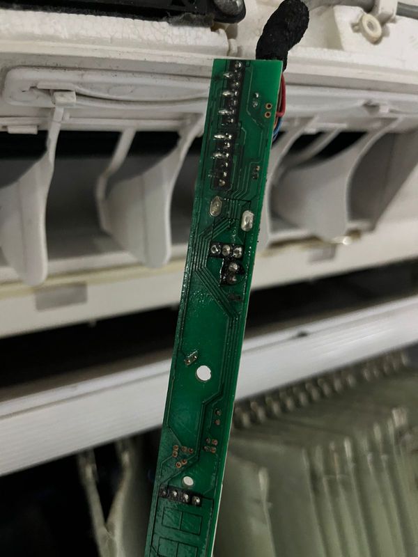 Jasa Perbaikan Modul Receiver AC