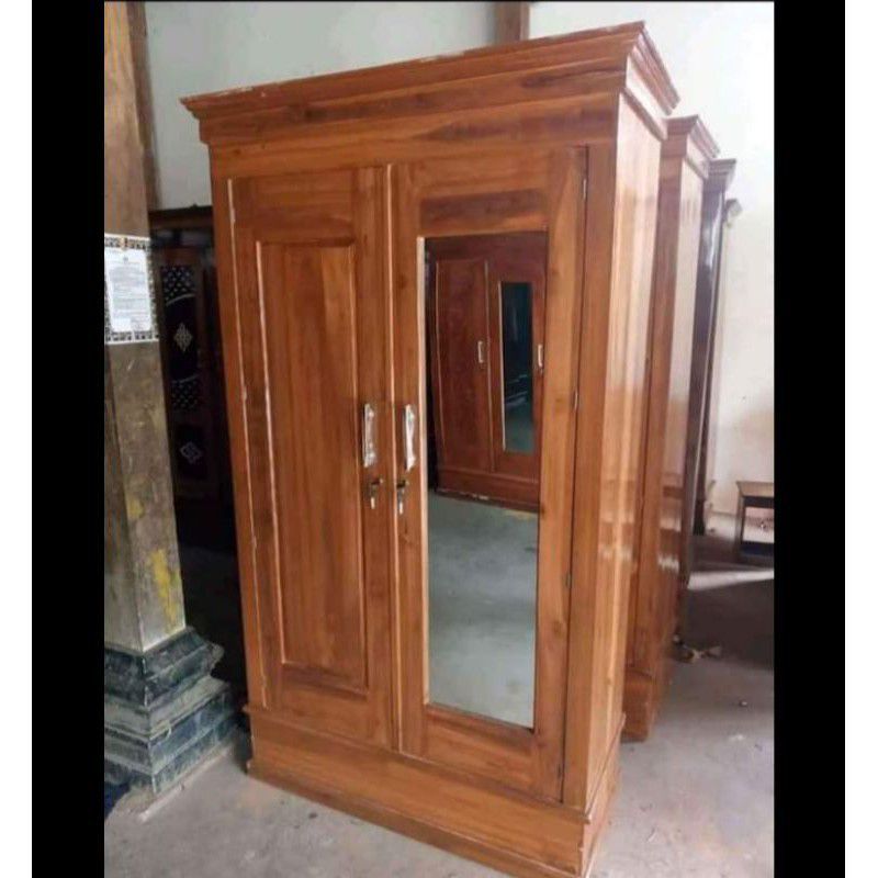 JASA PERBAIKAN DAN CAT LEMARI KAYU 2 PINTU
