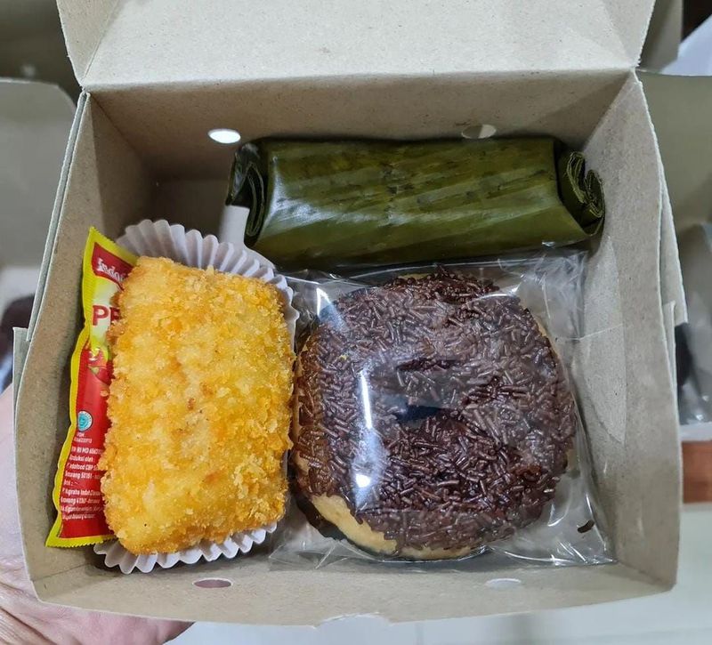 snack kotak tanpa Air mineral