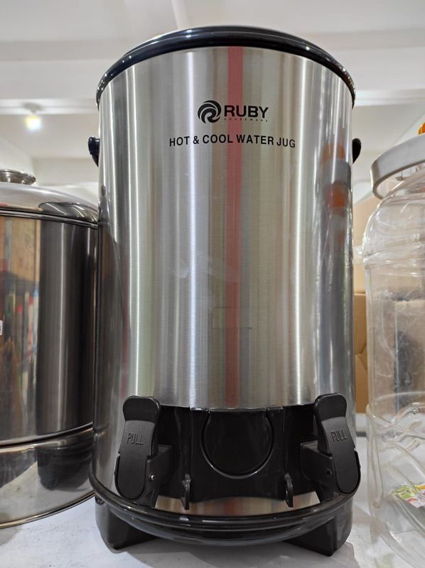 Ruby Portable Hot & Cold Water Jug