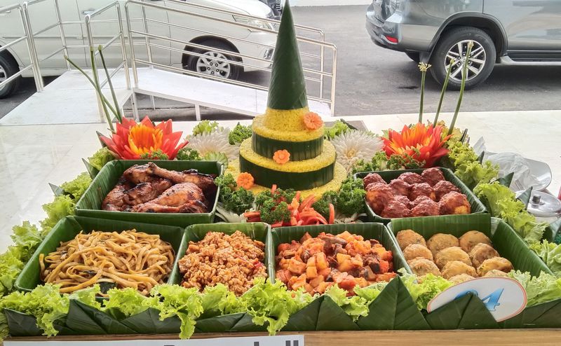 TUMPENG