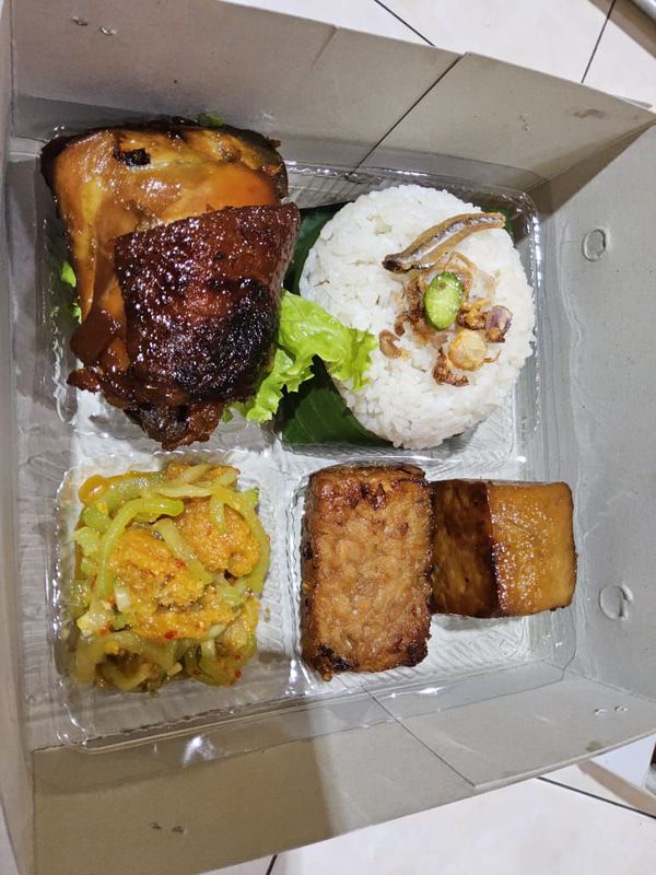 Nasi Box