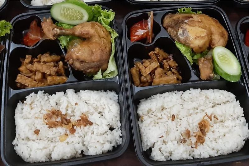 Nasi Box_Nasi Uduk