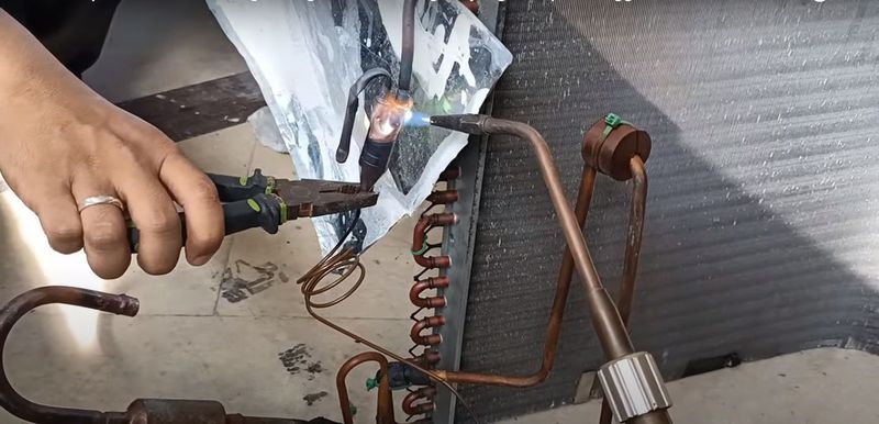 Service Las Pipa + Flaring Pipa AC 1/2 PK - 5 PK