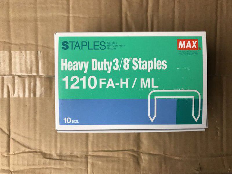 ISI STAPLES 1210