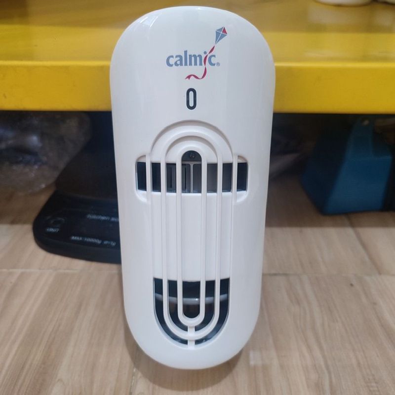 Calmic Dispenser - Calfresh