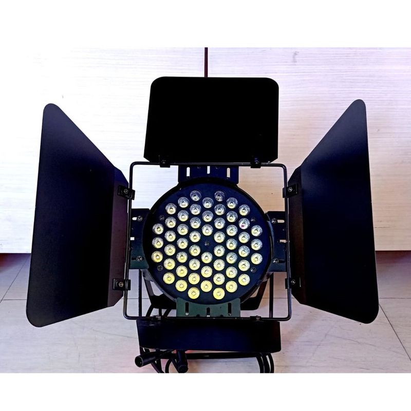 Persewaan Lighting - Fresnel LED