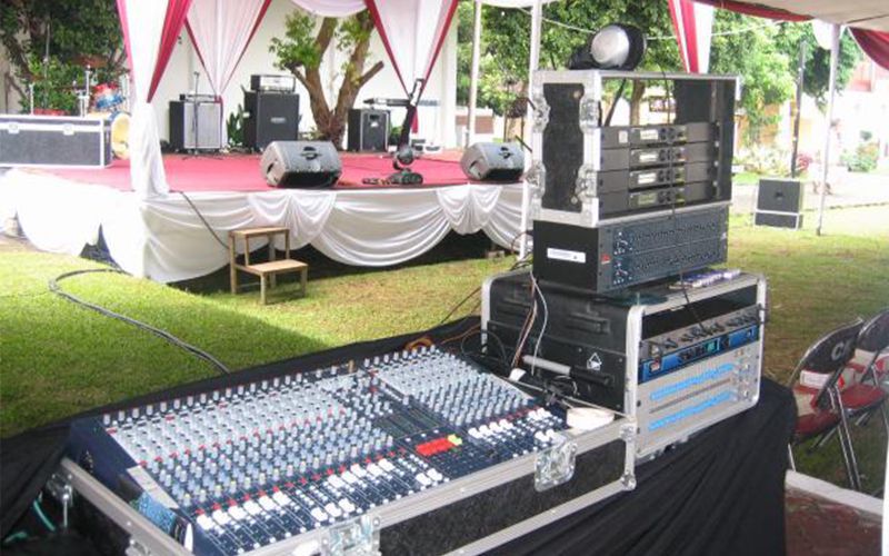 Disewakan Sound System Luar Ruangan