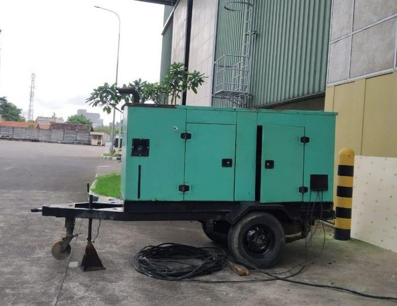 Disewakan Genset 80 KVA