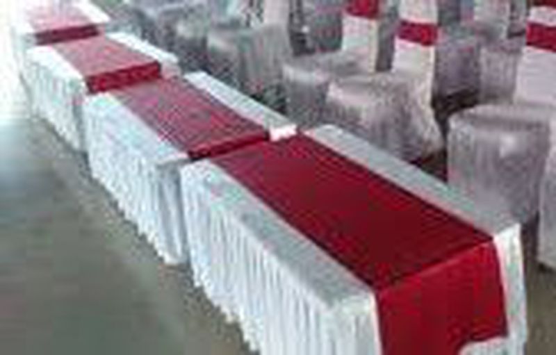 sewa meja tamu VIP