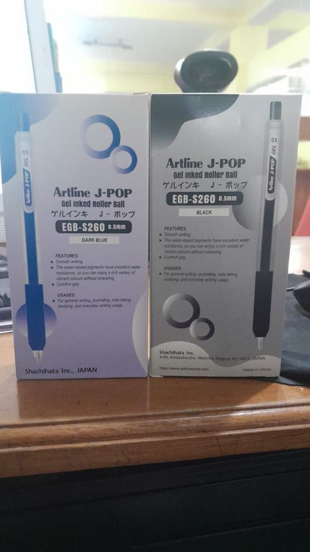 ballpoint artline j-pop EGB-S260 biru/hitam - Buah