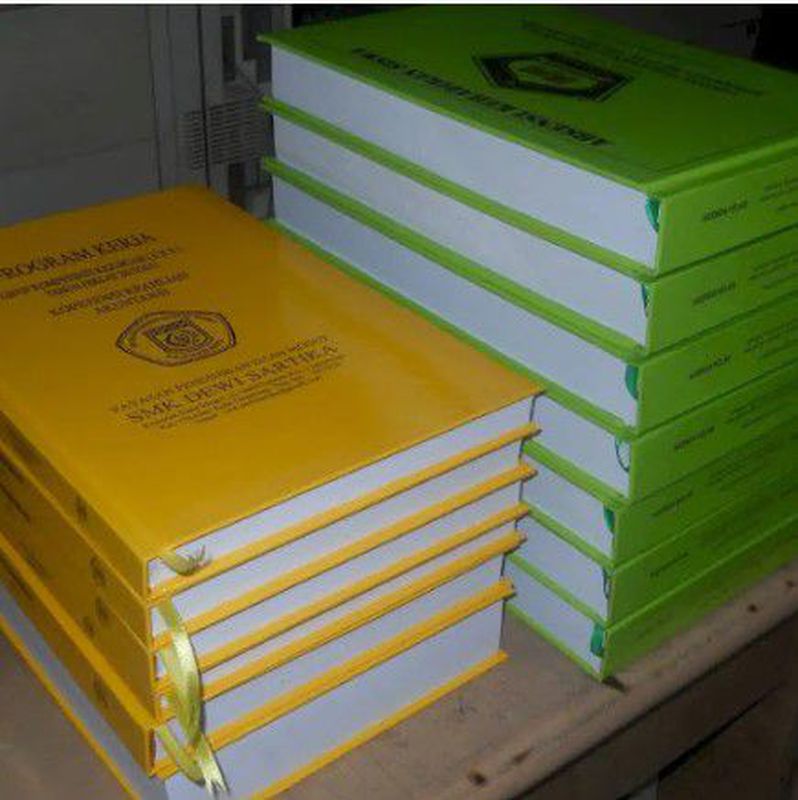Penjilidan Hard Cover Tebal