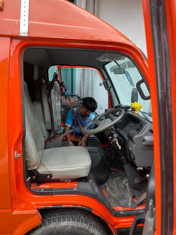 Service Ac Mobil Isuzu Nkr55