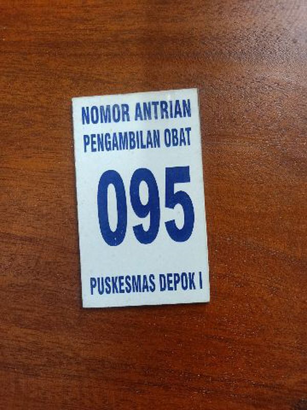 11 Kartu Nomor Antrian Obat