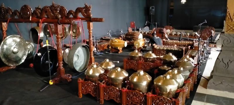 Gamelan Perunggu Laras Slendro dan Pelog