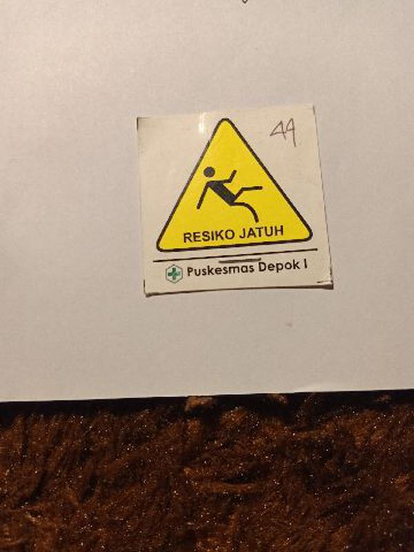 Sticker Resiko Jatuh
