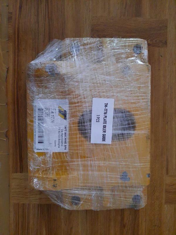 PLATE IDLER GUIDE DOZER D6G PN. 7M-1776 MEREK TM