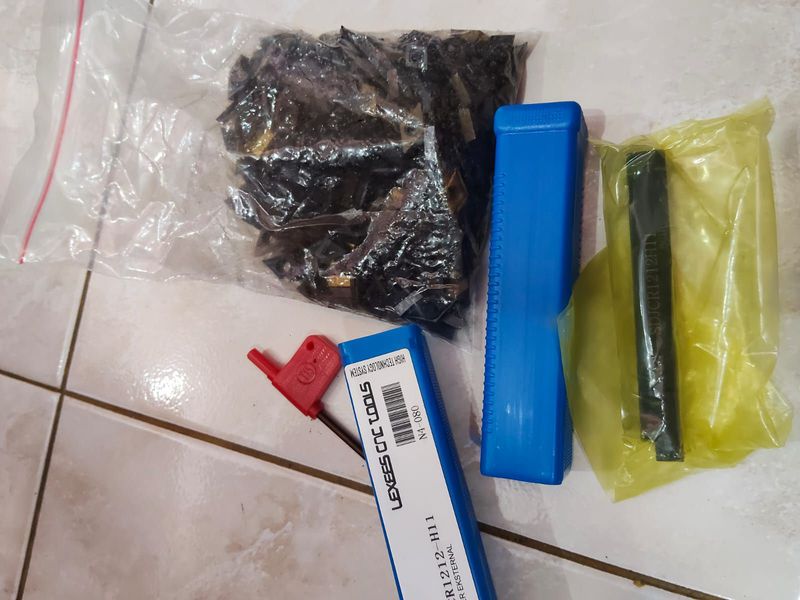 INSERT PAHAT ROUGHING CARBIDE