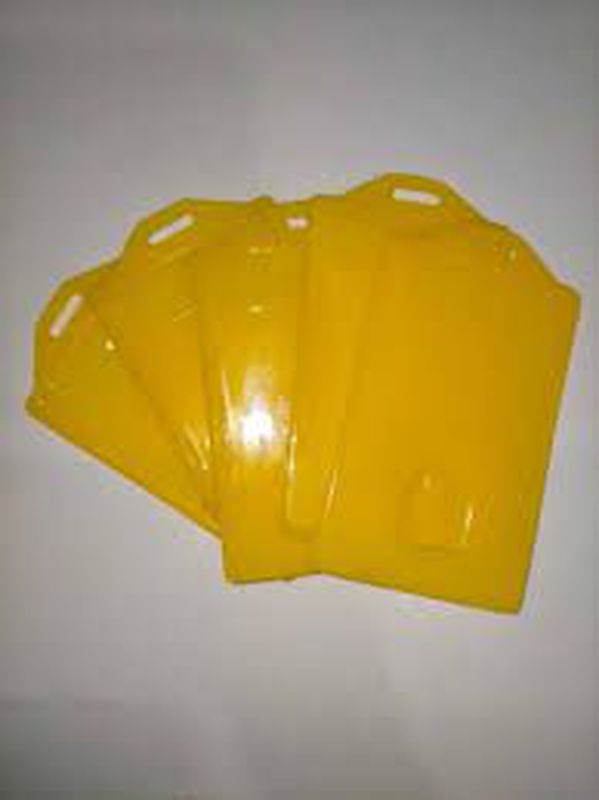 Tempat Casing ID Card/Frame ID Card/Name Tag ID Card – Kuning 1 pak