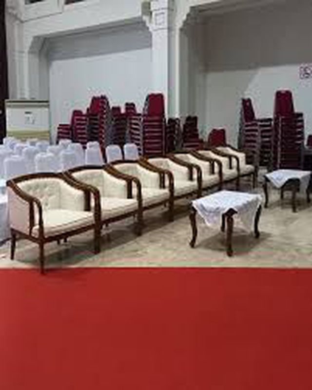 Kursi Tamu VIP