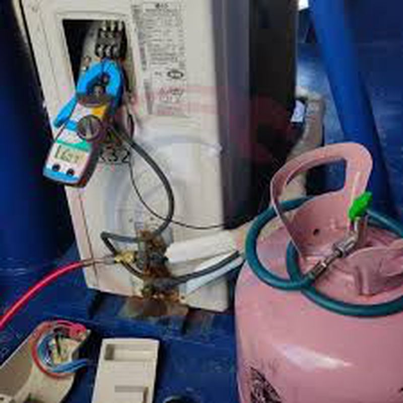 Pemeliharaan/Service AC Split