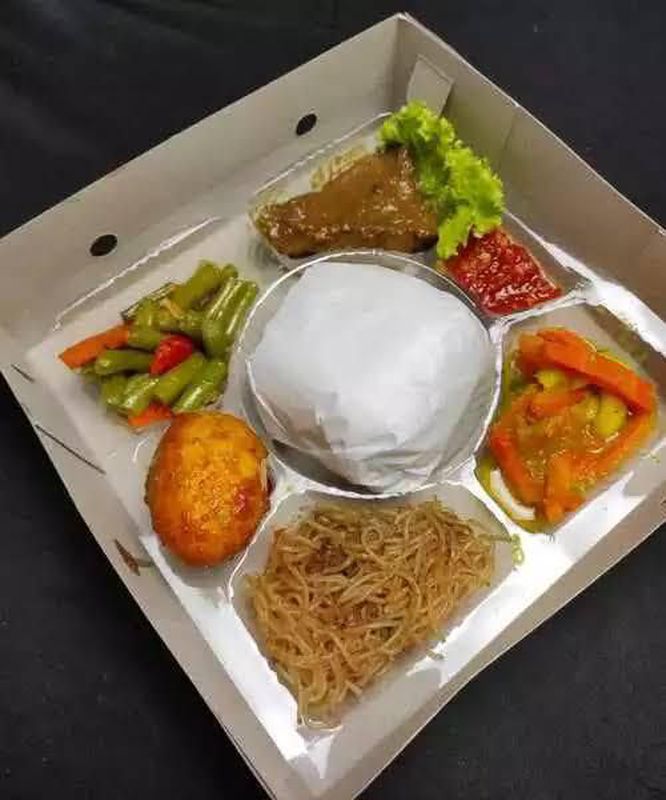 Nasi Box 1