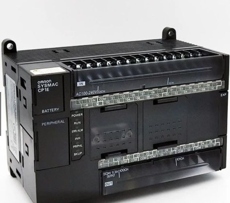 PLC omron CP1E N40 DR-D