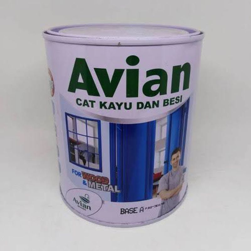 Cat Biru Avian Besi dan Kayu