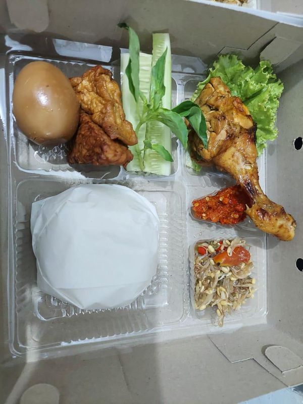 Nasi Box Tradisional 3