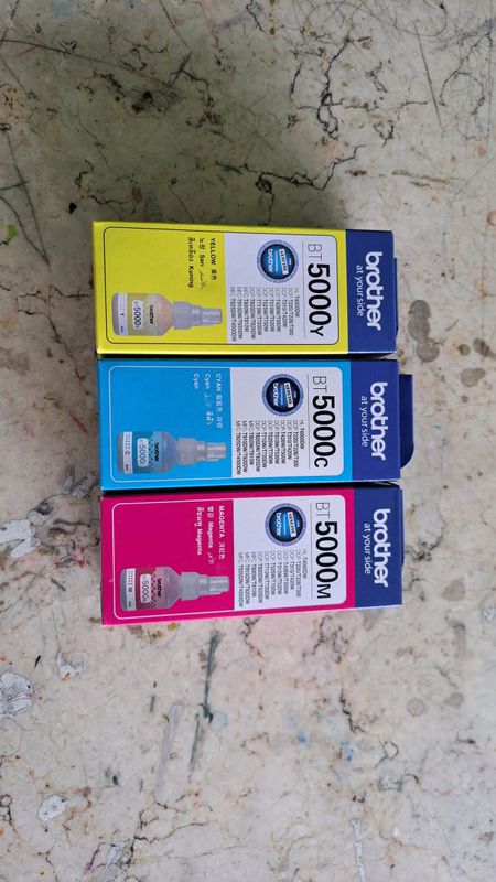 Tinta Refill Brother BT5000 Warna