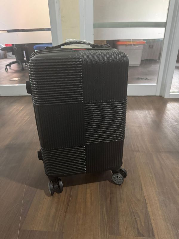 Koper Fiber Polo 20 Inchi + Logo Poltekpel Barombong