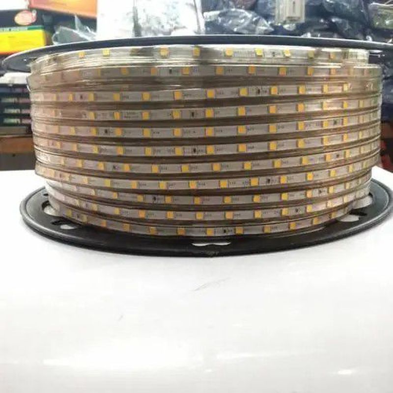 Lampu LED Strip MP 1 Roll