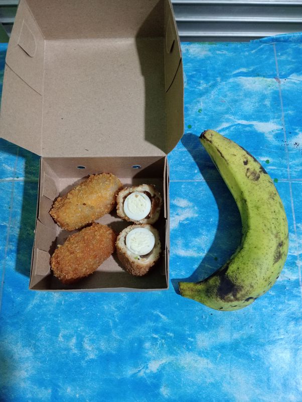 Bola Bola Tahu Telur Puyuh + Buah Pisang (PMT Balita)