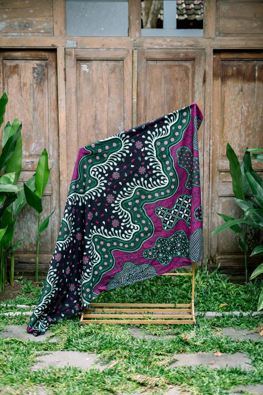 BATIK PERTIWI