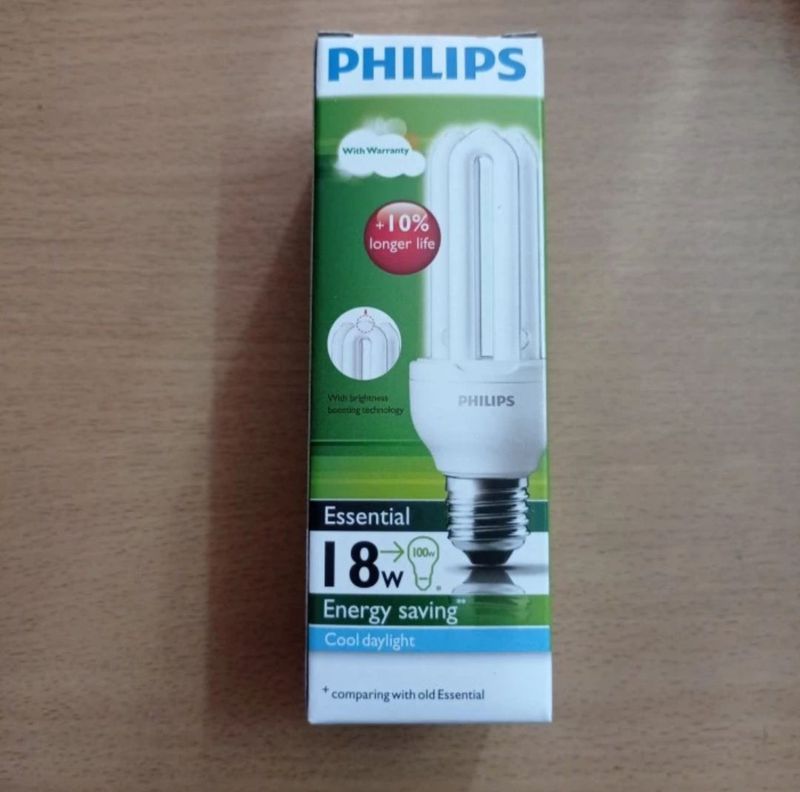 Lampu Philips Essential 18 Watt