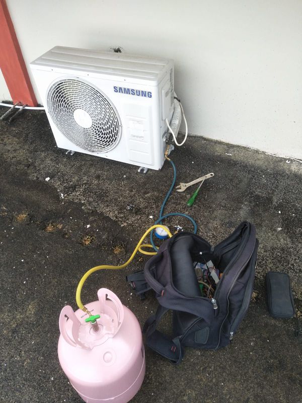 pemeliharaan ac split + jasa