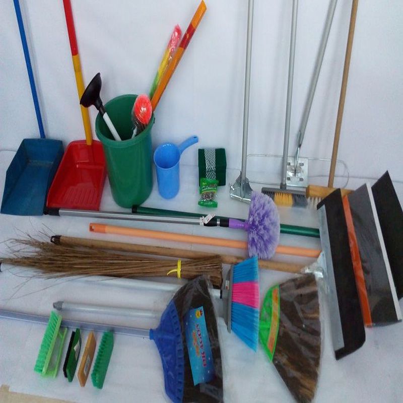 Paket Peralatan Kebersihan