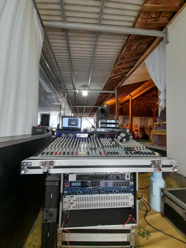 Sound System 2500