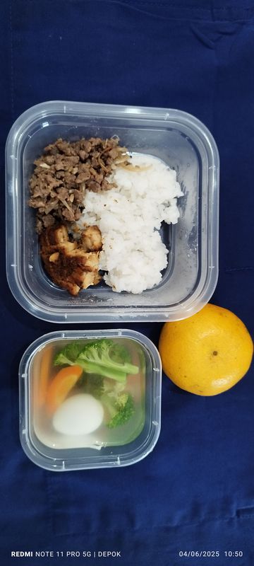 PMT Balita 9-11 bulan, Nasi tim,sup ayam telur puyuh,tahu kecap,pisang