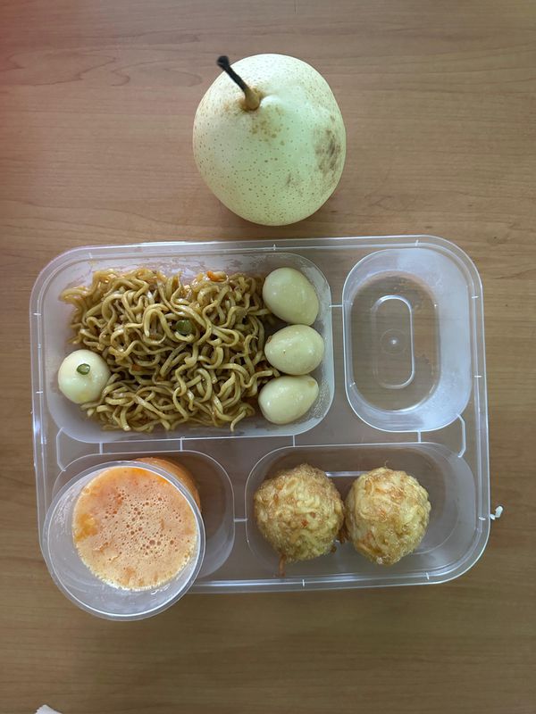 PMT Balita 12-59bulan: Mie Telur Puyuh, Puding Mangga Lapis Kacang ...