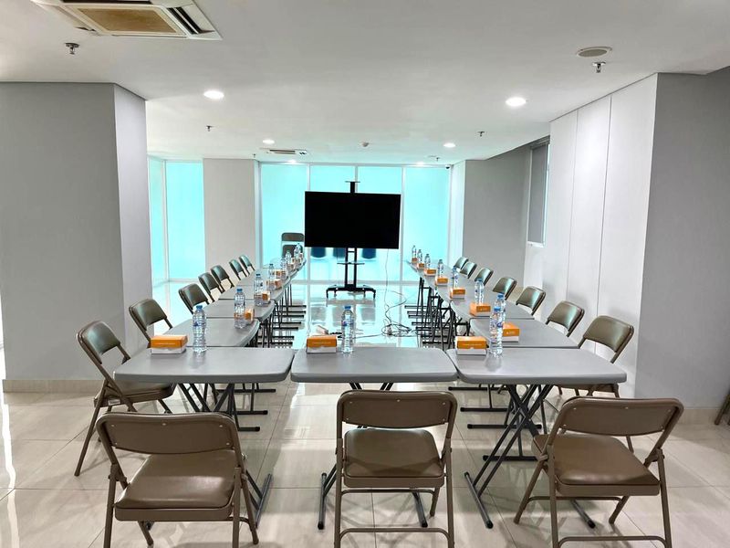 FULLBOARD MEETING - TWIN SHARE