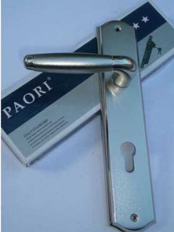 Selot Pintu Kayu Besar Paori