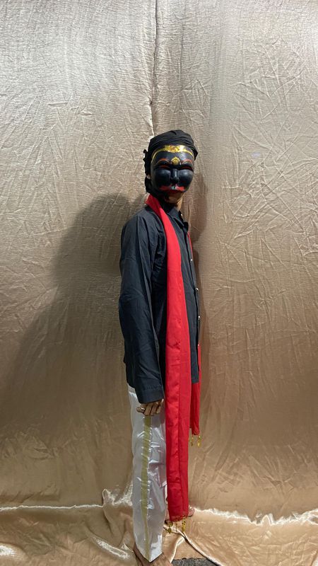 kostum tembem